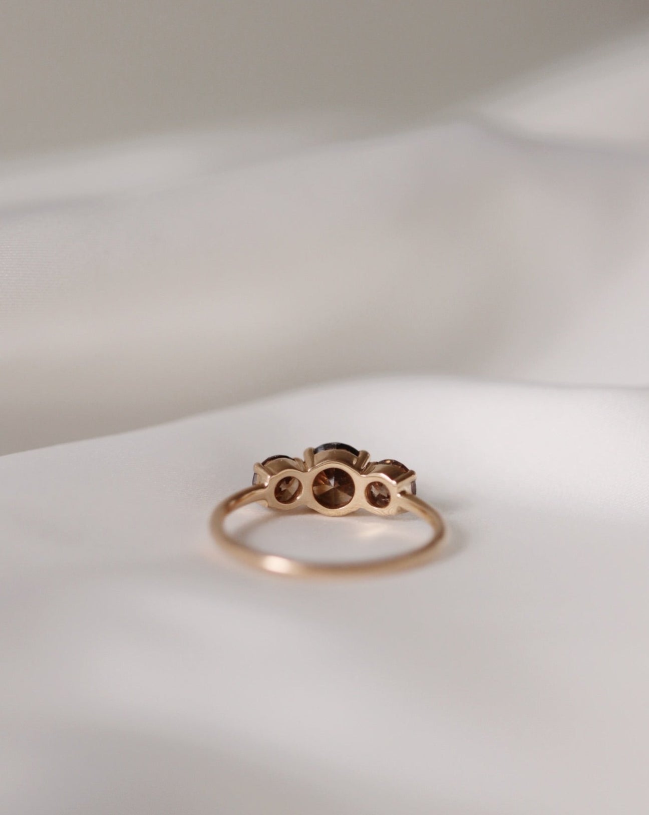 Edith Ring 2.0 CT with Dark Chocolate Diamonds – mumbaistockholm